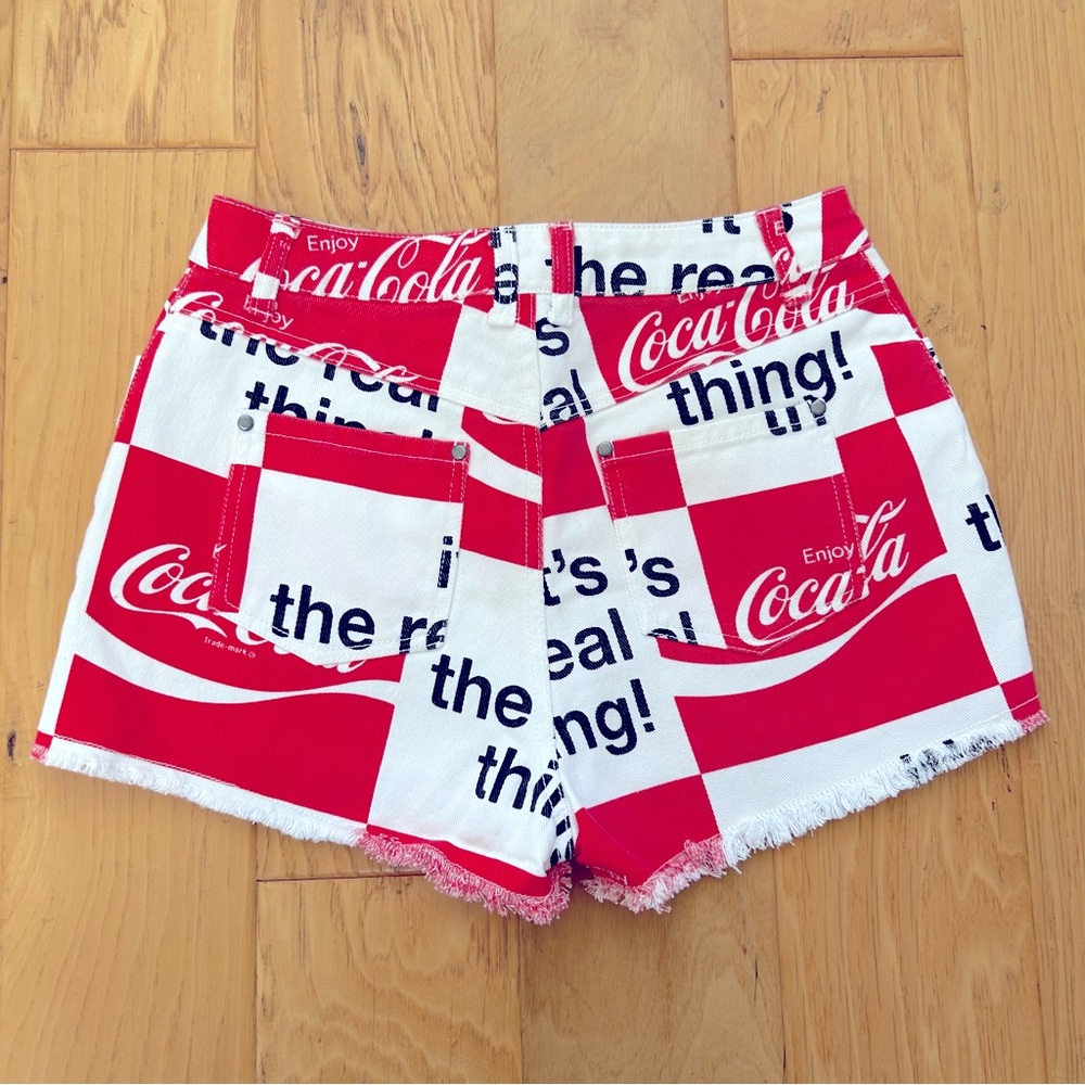 Coca Cola Brand Denim Short In Small Cut Off Zipper F… - Gem